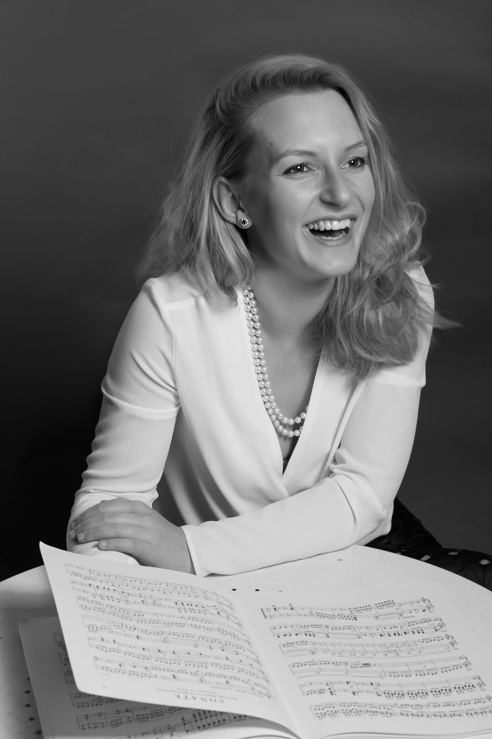 Meet the Artist……Natalie Burch – The Cross-Eyed Pianist